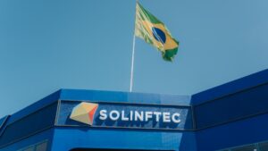 Solinftec turbina plataforma com "áudio" para ChatGPT e comparativo de ...